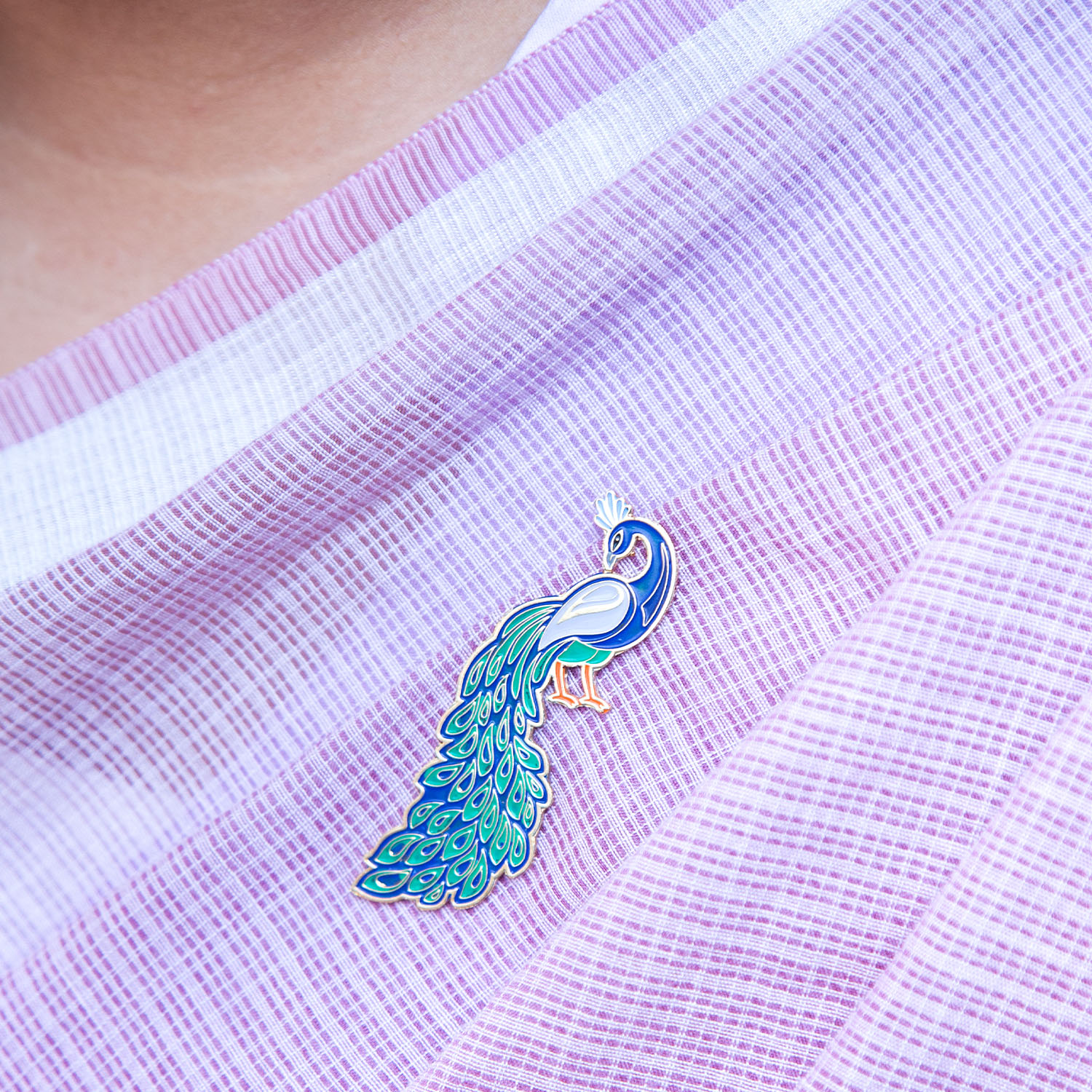Indian Peacock – Lapel Pin – WWF Nature Store